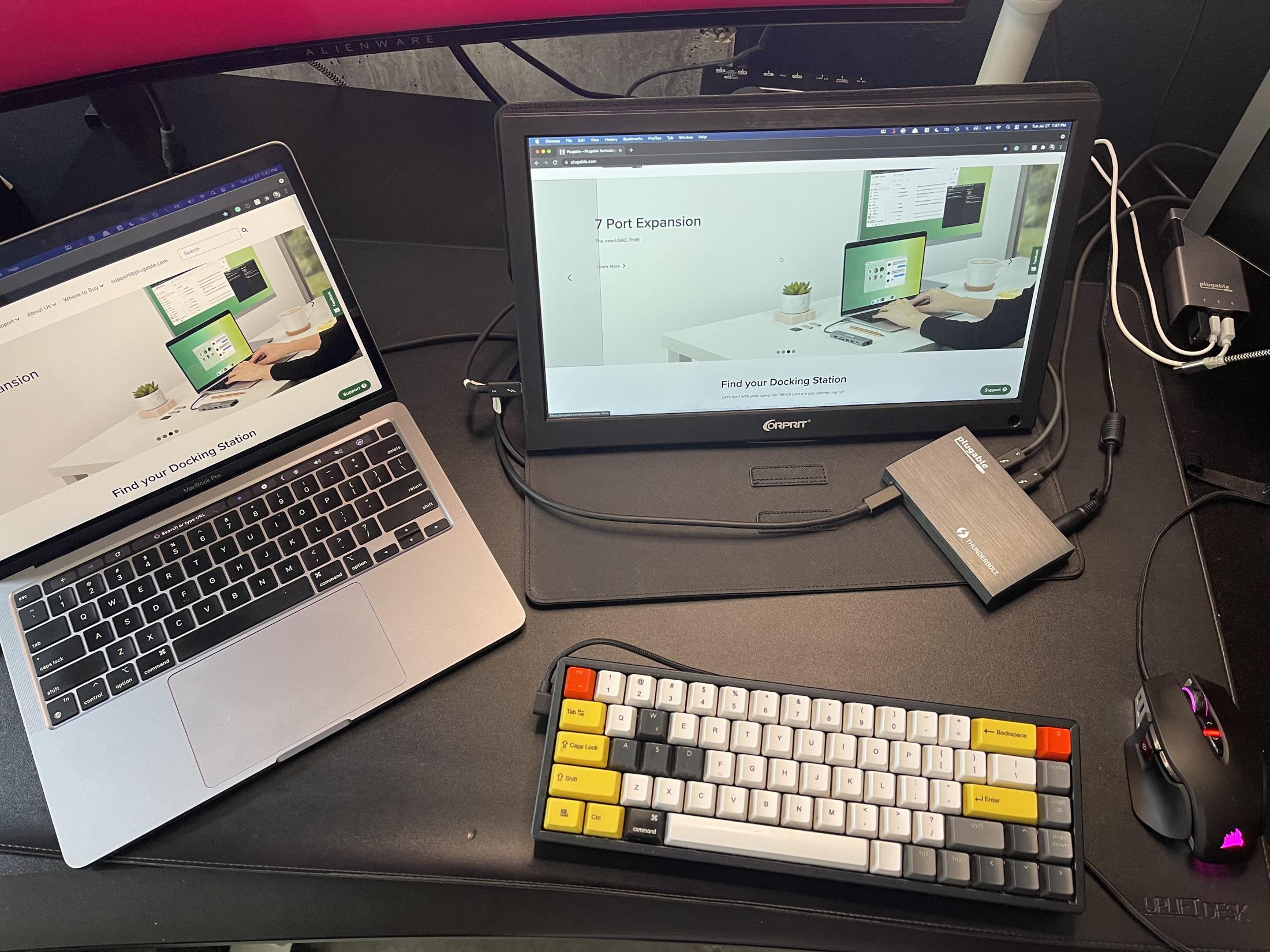 A Technical Demonstration of Our Plugable Thunderbolt 4 Hub (TBT4-HUB3C ...